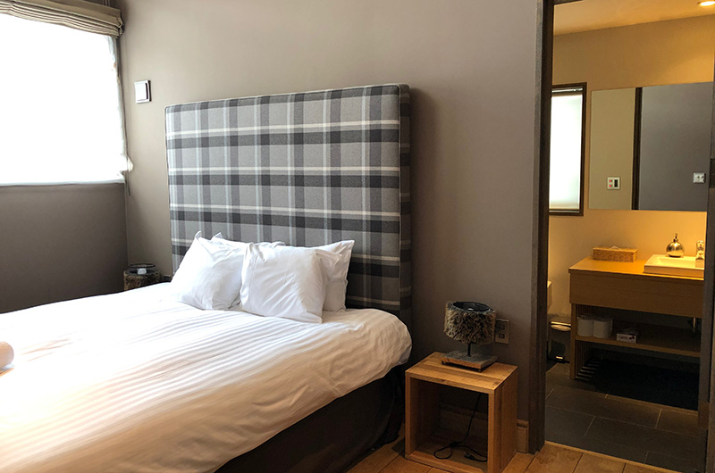 Akatsuki | Middle Hirafu Village, Niseko | Japan