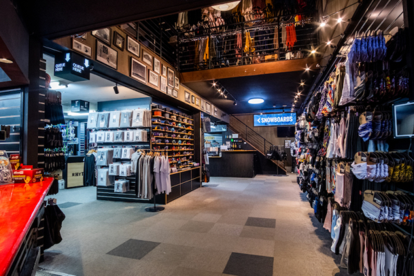 Move to the Rhythm: Niseko's Go-to Ski & Board Rental - Powderlife