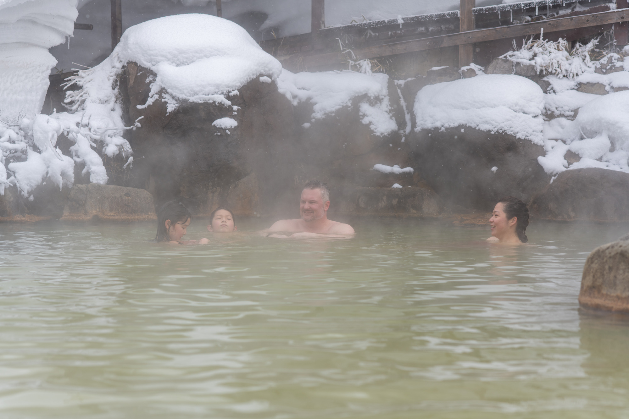 Grand Hotel Onsen: Niseko's Mixed-Gender Onsen Bath - Powderlife