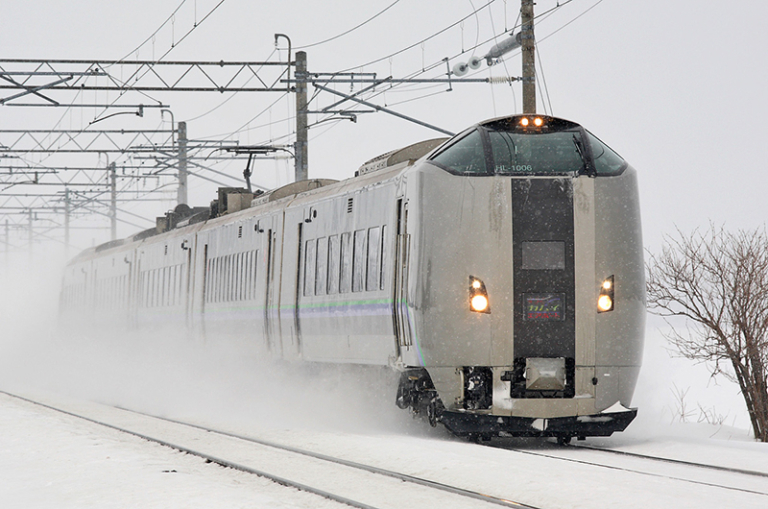 Japan Railways Hokkaido Is Chugging Along - Powderlife